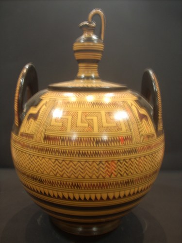 GEOMETRIC GREEK POTTERY LEBES : GEOMETRIC LEBES OF THE 8TH CENTU